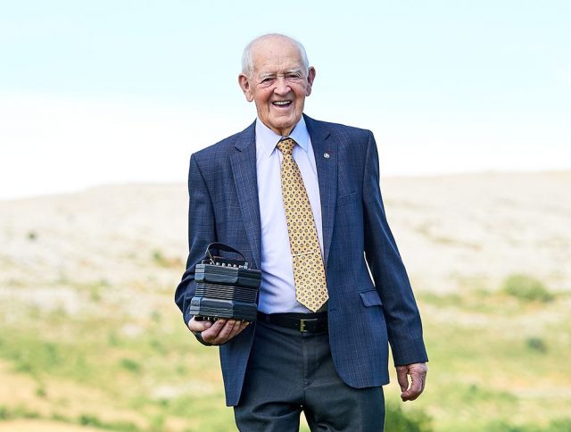 Legendary concertina player Chris Droney passes away - The Clare Herald