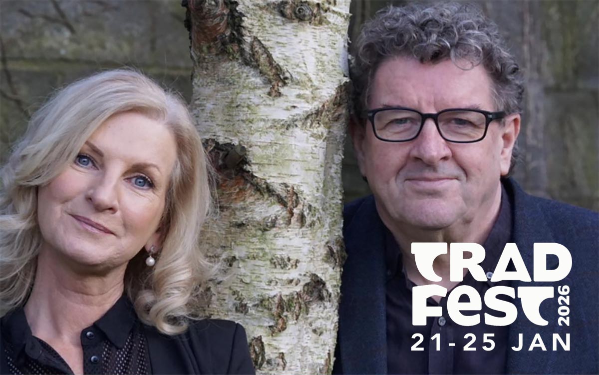 Mike Hanrahan and Eleanor Shanley perform at Tradfest - The Clare Herald
